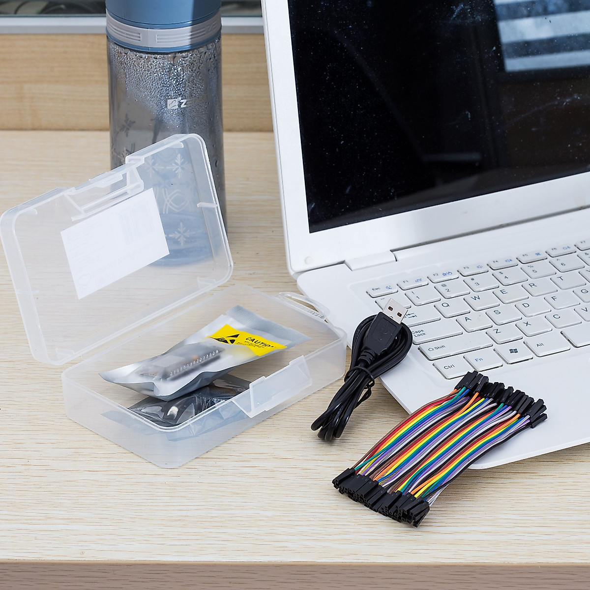 ThingPulse #1 NodeMCU ESP8266 WiFi IoT Starter Kit, Compatible with Arduino, Comprehensive Manual with Exercises