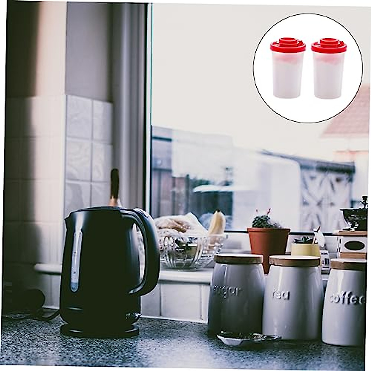 FELTECHELECTR Container 2pcs Shaker Plastic to Go Containers Clear Container Metal Container Seasoning Shaker Box Shaker Jar Empty Jar Portable Cellar Kitchen Supplies Containers Mini