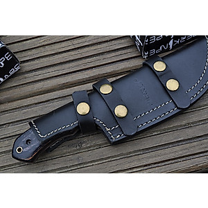 Hunting Knives with Leather Sheath Damascus Blade (Pakka Wood)