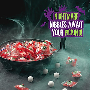 Colombina Bubble Gum Eyeballs, 40 Individually Wrapped Eye-Like Bubble Gum Balls, Ideal for Halloween and Spooky Decoration, 4.2oz (Pack of 1)