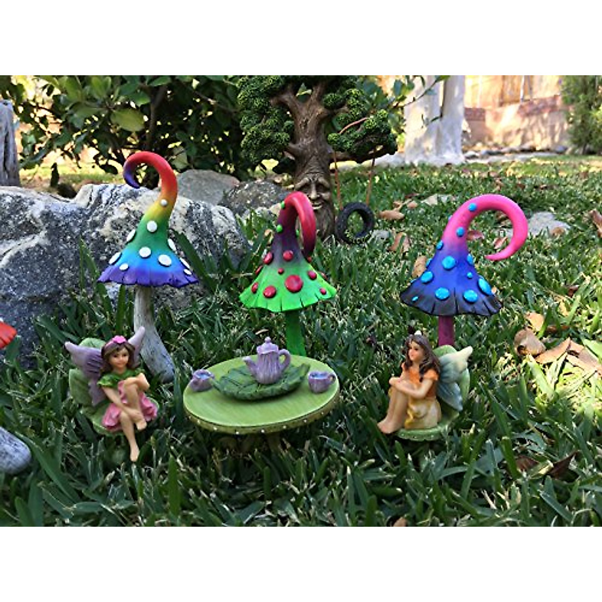 Miniature Fairy Garden Furniture Set: Leaf Bistro Set with Tea Set for Fairies and Garden Gnomes