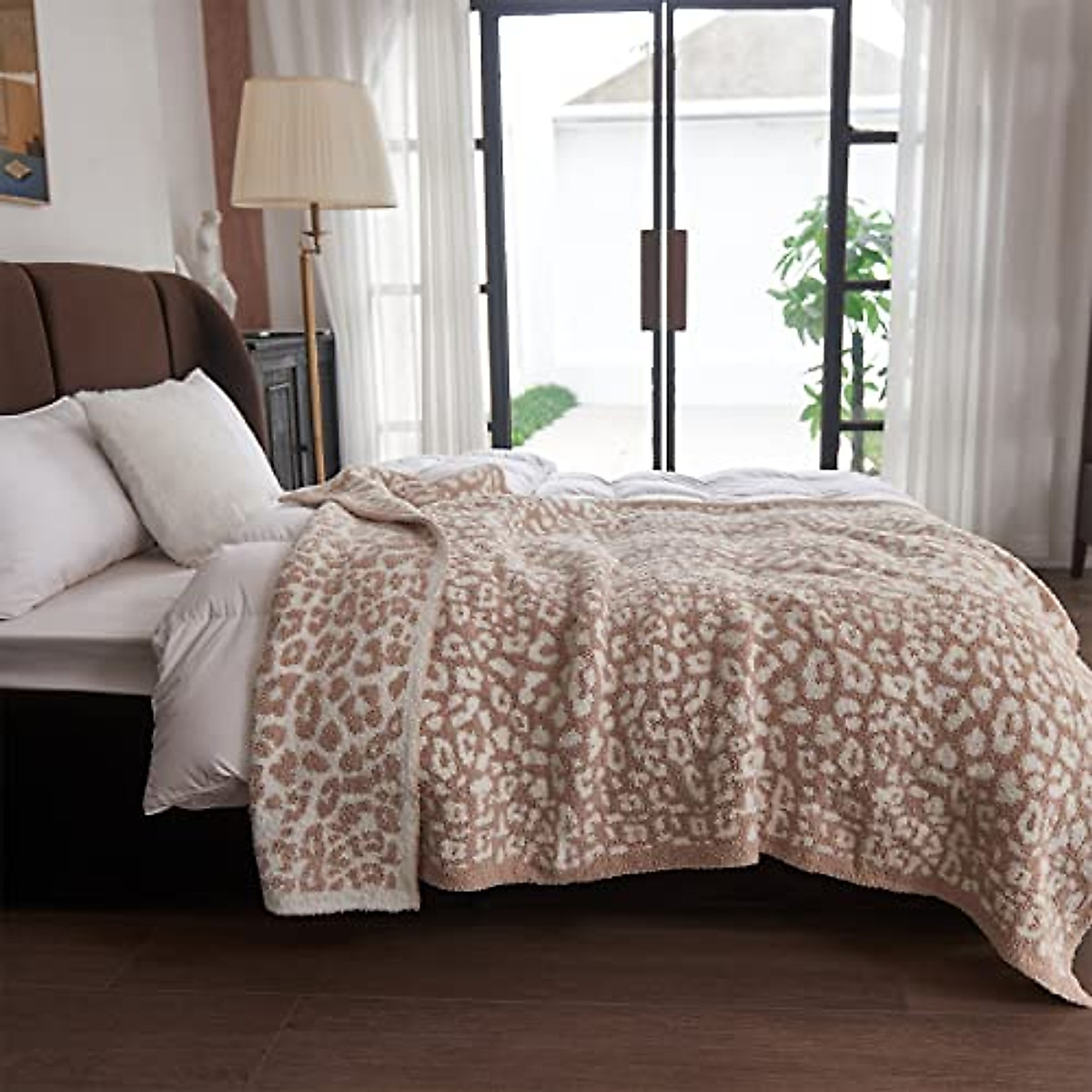 Leopard/Cheetah Print Throw Blanket, Fuzzy Soft Plush Stretchy Knitted Throw Blanket, for Bed and Couch, Khaki & Cream, 60" L x 50" W, Mid-Weight (3 Pounds)