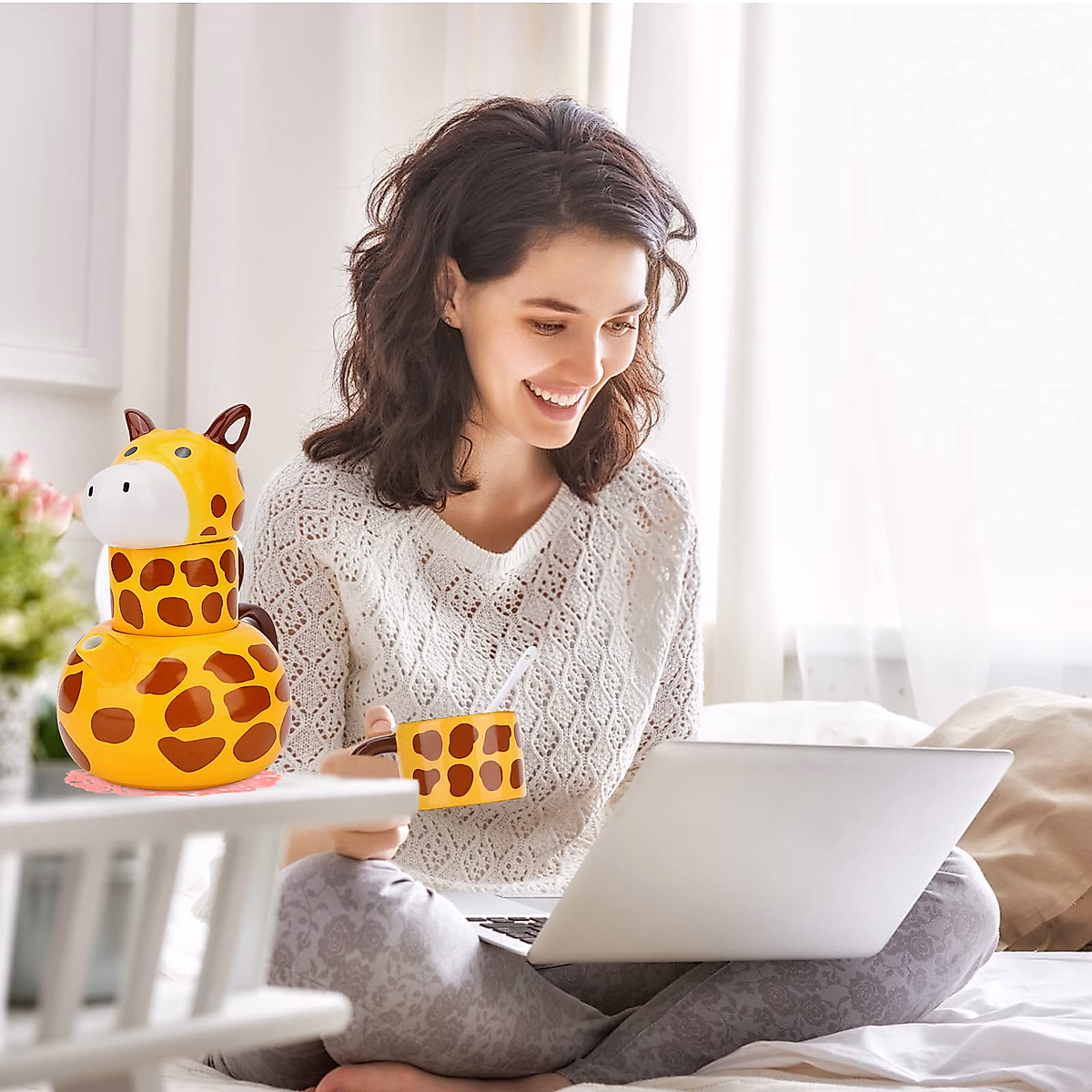 Funny Coffee Mug Set- Ceramic Material Giraffe Coffee Mug, Creative Cartoon Style Personalized Mug, Ceramics Tea Set, Suitable for Home, Office, Kitchen, Thanksgiving Gift (Value Pack)