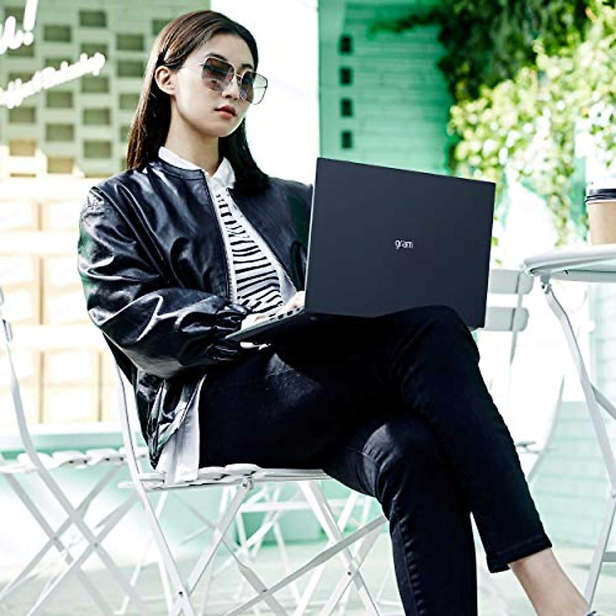 LG Gram 17Z95P Laptop 17" Ultra-Lightweight, IPS, (2560 x 1600), Intel Evo 11th gen CORE i7 , 16GB RAM, 2TB SSD, Windows 11 Home, 80Wh Battery, Alexa Built-in, 2X USB-C, HDMI, USB-A – Black