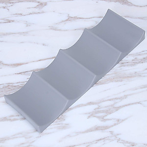 Yardwe European Style Wine Rack Plastic Wine Bottle Display Stacking Mat Can Easy Stacker Kitchen Cabinet Fridge Storage Rack (Dark Grey)