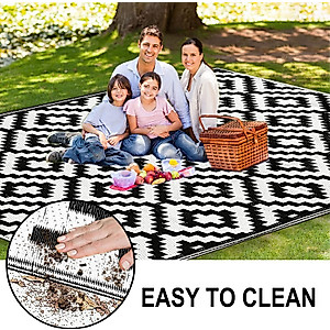 Outdoor Rug,Reversible Mats, Plastic Straw Rug, Modern Indoor Outdoor Area Rug, Large Floor Mat and Rug for Outdoors, RV, Patio, Backyard, Deck, Picnic, Beach, Trailer, Camping, Black & White, 5' x 8'