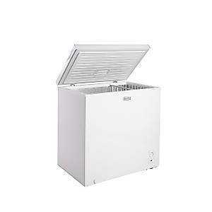 BLACK+DECKER 7.0 Cu. Ft. Chest Freezer, Holds up to 245 Lbs. of Frozen Food with Organizer Basket