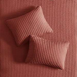 Madison Park Keaton Quilt Set-Casual Channel Stitching Design All Season, Lightweight Coverlet Bedspread Bedding, Shams, Full/Queen(90"x90"), Stripe Spice 3 Piece