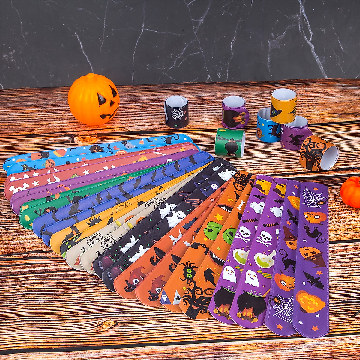 60Pcs Halloween Party Favors Slap Bracelets Bulk for kids, Halloween Toys with Bat Spider for Halloween Treats non Candy/Classroom Prizes/Exchanging Gifts/Party Supplies for Girls/Boys/Adults
