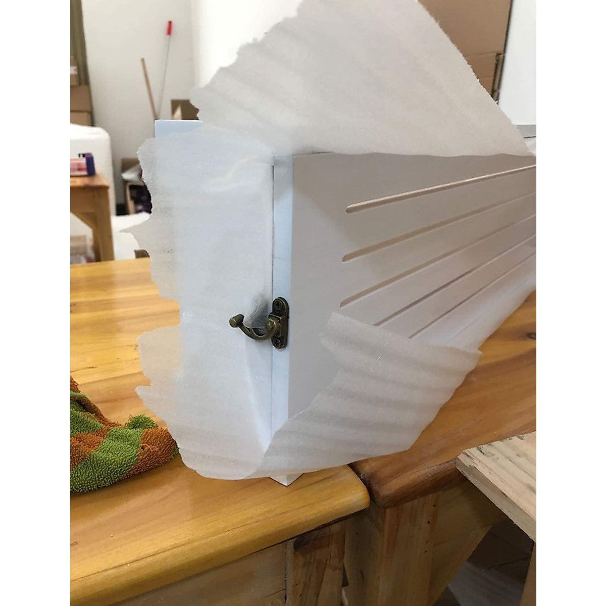 Wireless Router Storage Shelf Solid Wood Network Set-top Box White Wall Mounted Router Storage Box TV Lower Row Socket Occlusion Box Wireless WiFi Router Shelf, No Punching (Size : Length 65cm)