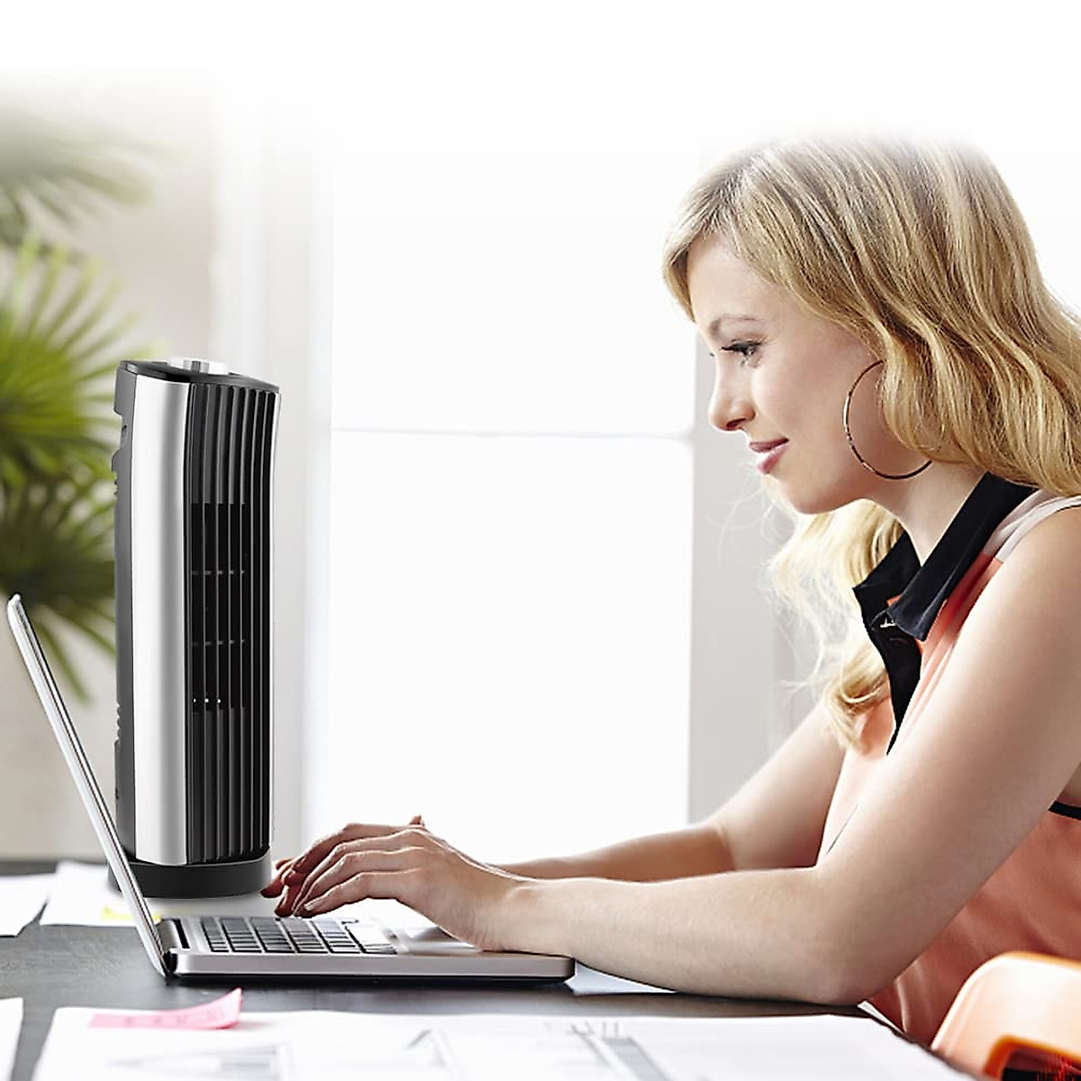 Small Oscillating Tower Fan, 14 Inch Ultra-Slim Quiet Desk Fan, Personal Table Fan, 2 Speed Settings and 2 Modes, Indoor Standing Fans for bedside Office Home Tabletop