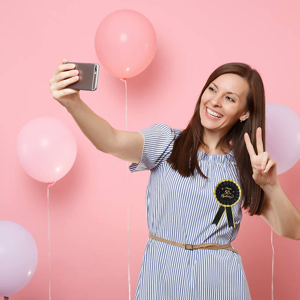 INNORU Happy 50th Birthday Tinplate Badge Pin, Satin Fabric 50th Birthday Pin, Cheers to 50 Years Rosette Button Pins, Happy Birthday Party Accessory Brooch Pin Party Decorations Black - Pack of 1