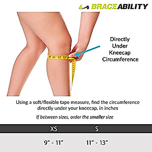BraceAbility Kids Knee Band | Child Osgood Schlatter Strap for Jumpers Knee, Patella Tendonitis, Youth Sports Brace with Pad for Running, Soccer, Volleyball & Basketball (Small)