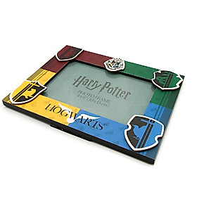 Silver Buffalo Harry Potter Hogwarts House Pride 3D MDF Photo Frame, 4 x 6 Inches