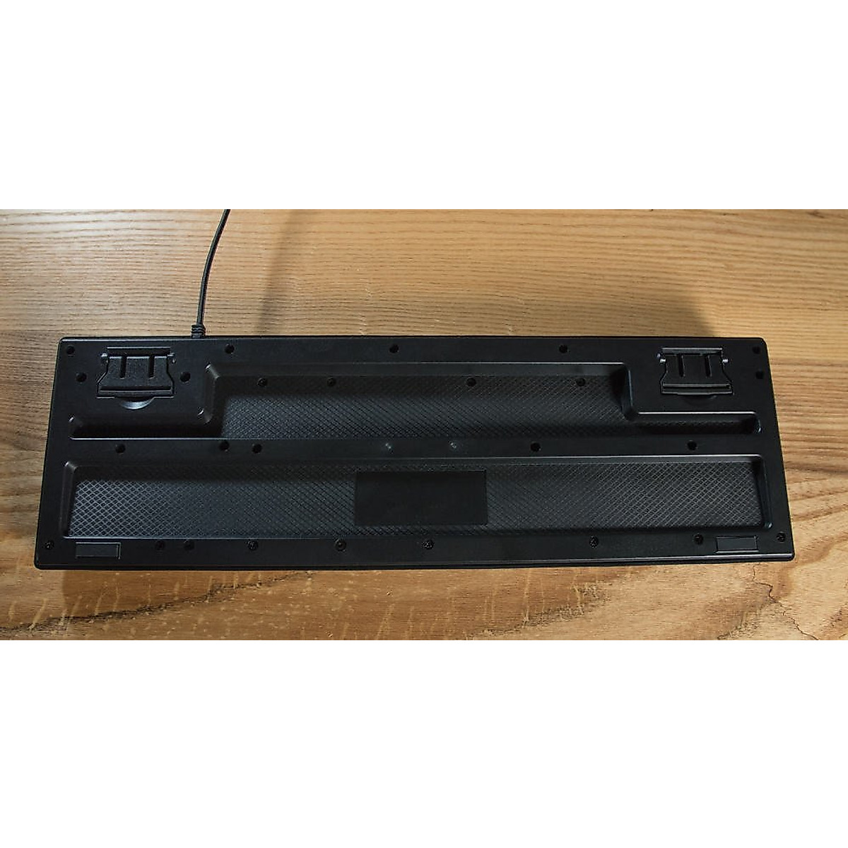 Fenek Mother Membrane Water-Resistant Gaming Keyboard - 7 Color LED