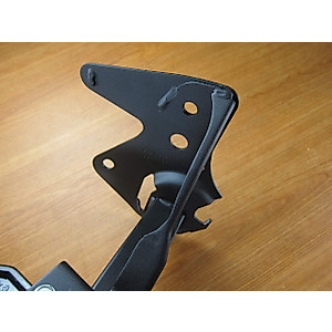 Mopar 2019 Ram 1500 DT (New Body Style) Rear Bed Step for Dual Exhaust Vehicles OEM