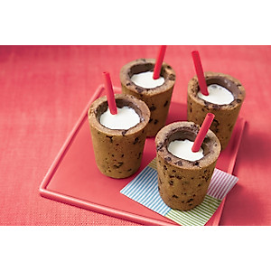 Wilton Cookie Shot Glass, 6-Cavity - Bake Perfect Sweet Shooters with this 6-Cup Cookie Shot Glass Pan, Non-Stick Round Pan Made of Steel