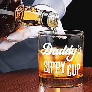 LIGHTEN LIFE Daddy's Sippy Cup Whiskey Glass,Unique Dad Gift in Valued Wooden Box,Funny Gag Gift for New Dad,Father,Husband from Kids Wife for Father's Day,Birthday,12 oz Old Fashioned Glass for Men
