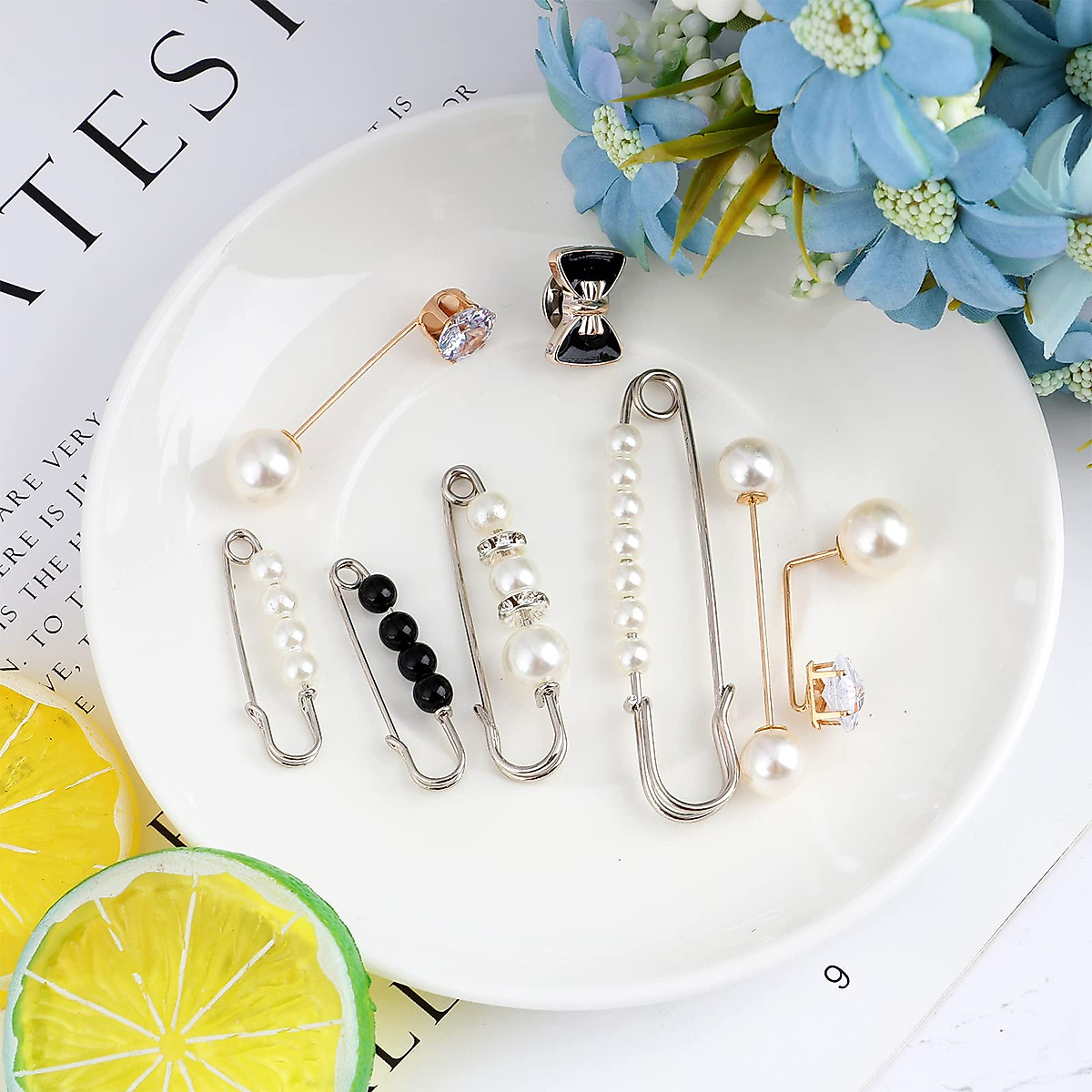 12 Pieces Pearl Scarf Brooch Pin Assorted Muslim Scarf Hijab Clips Small Brooch Set Metal Clips for Headscarf Shawl Muslim Women Scarves Hijab Safety Shawl Brooch Pins for Women Men Kids