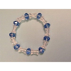 Crystal clear plastic beaded style bracelet 7"Adjustable each bracelets $6.99