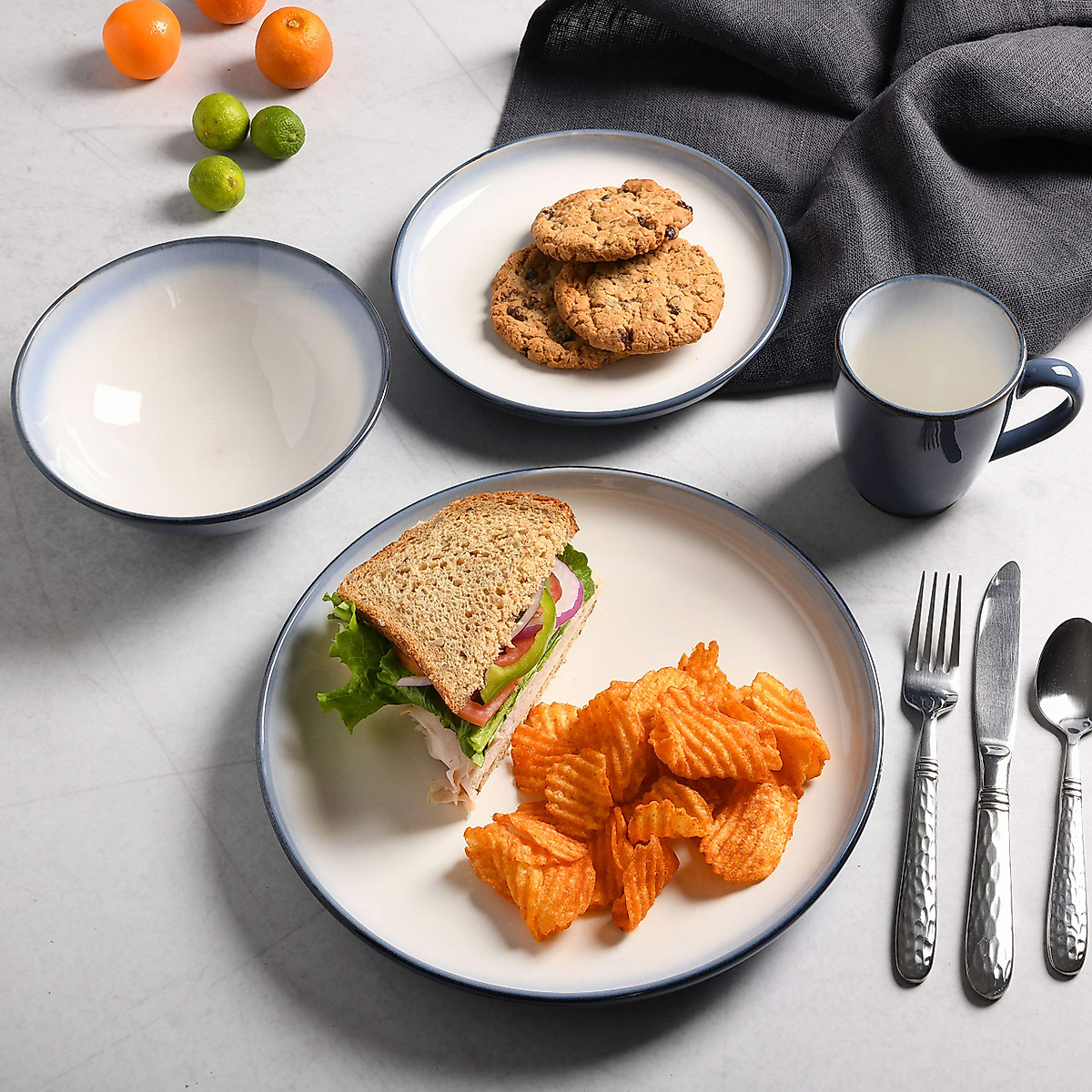 Gibson Elite Serene Fountain Round Reactive Glaze Stoneware Dinnerware Set, Service for Four (16pcs), Blue