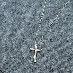 Timeless Love 1/10 CT Diamond Cross Pendant Set in Sterling Silver, Necklace with 18" Cable Spring Ring Closure, Dainty Jewelry for Women, Luxury Fashion Pendant Necklaces for Women