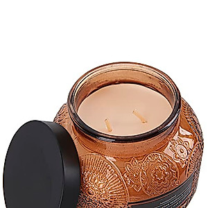 Madagascar Vanilla & Cedar Embossed Jar Candle