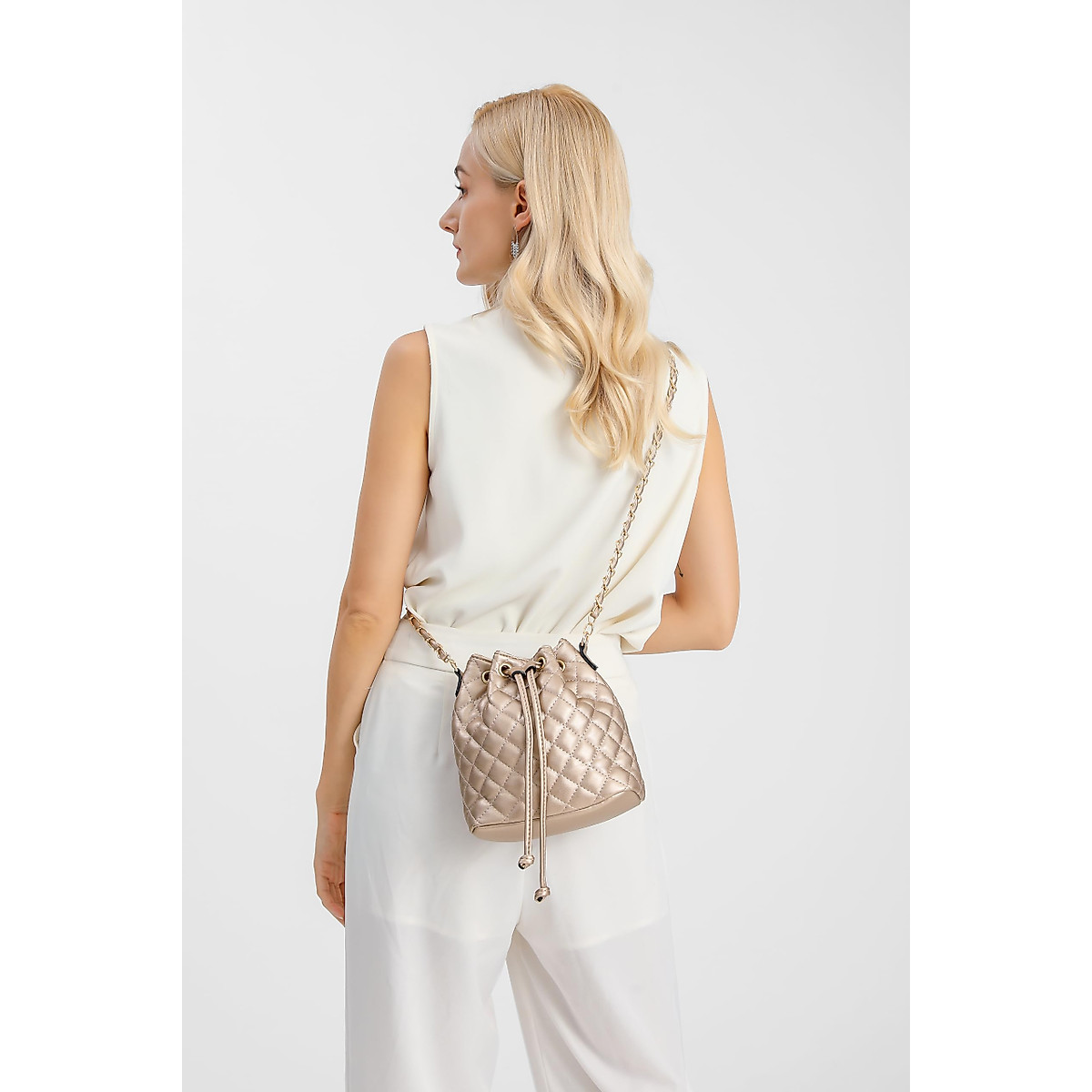 Tepilte Quilted Tote Bag for Women Croseebody Handbags Solid Color Satchel Handbags with Metal Shoulder Strap(Champagne)