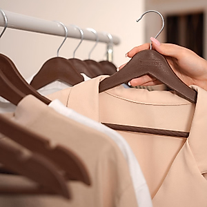 D'orcia Home Clothes Hanger - Heavy Duty Durable Coat and Clothes Hangers - 20 Pack Clothes Hangers Plastic - Non-Slip Clothes Hangers - Wood Look Space Saving Hangers - 360 Degree Swivel Hook (Brown)