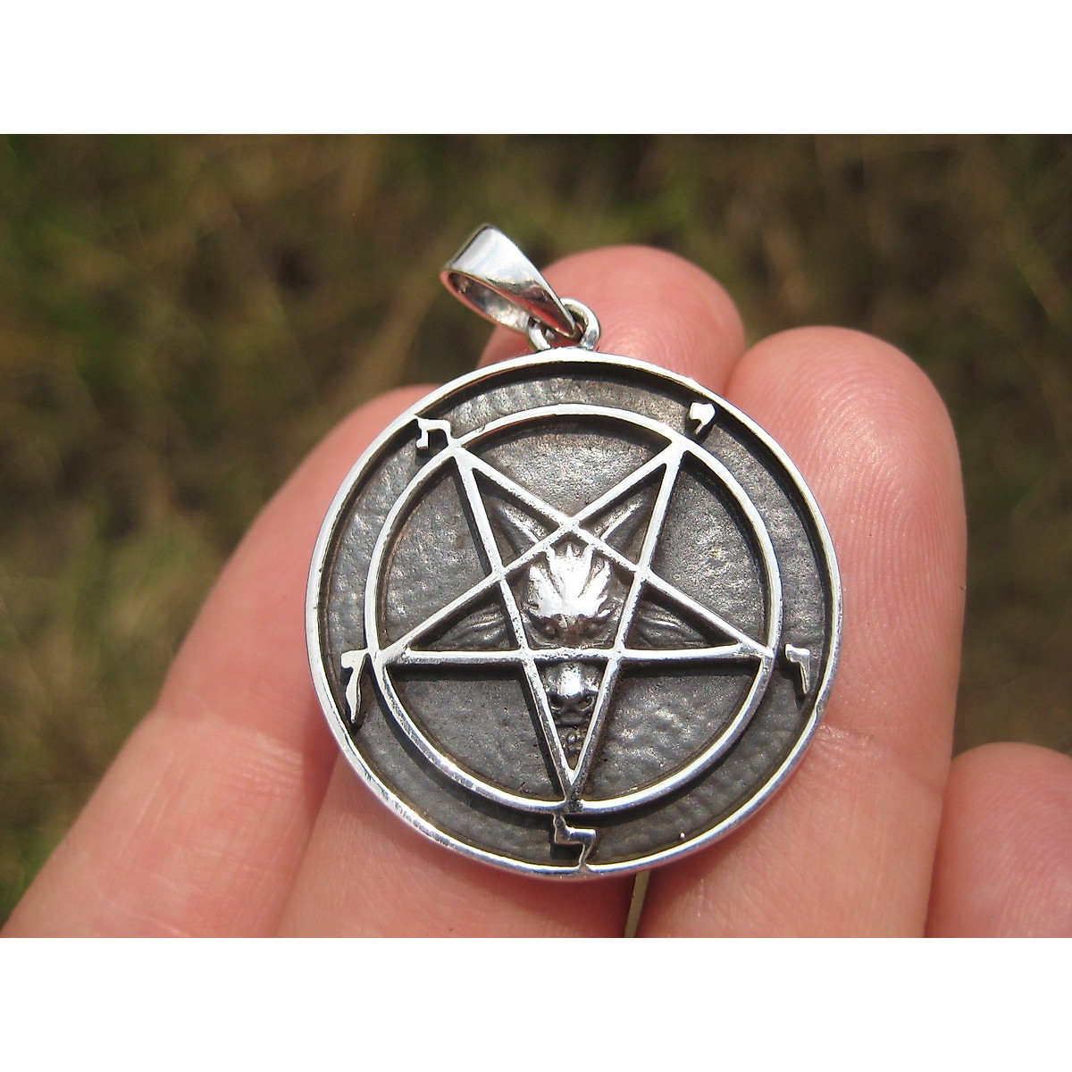 Himalayan Treasures 925 Silver Goat Head Inverted Satanic Pentagram Pendant A18