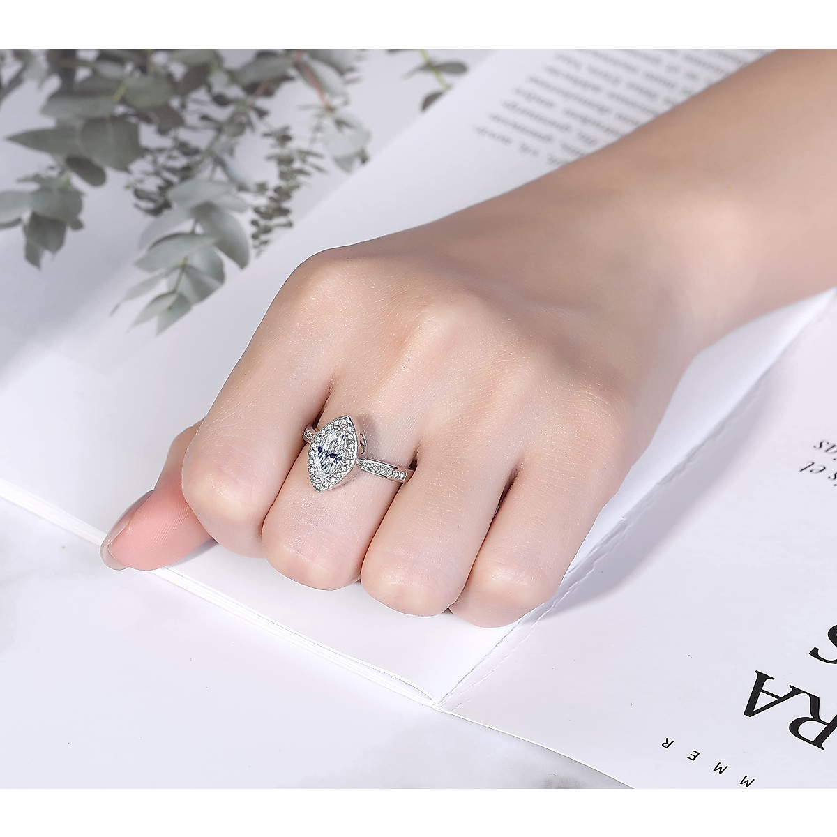 925 Sterling Silver Cremation Urn Ring (Size 10) for Women Holds Loved Ones Ashes - Memorial Keepsake Gifts for Mother