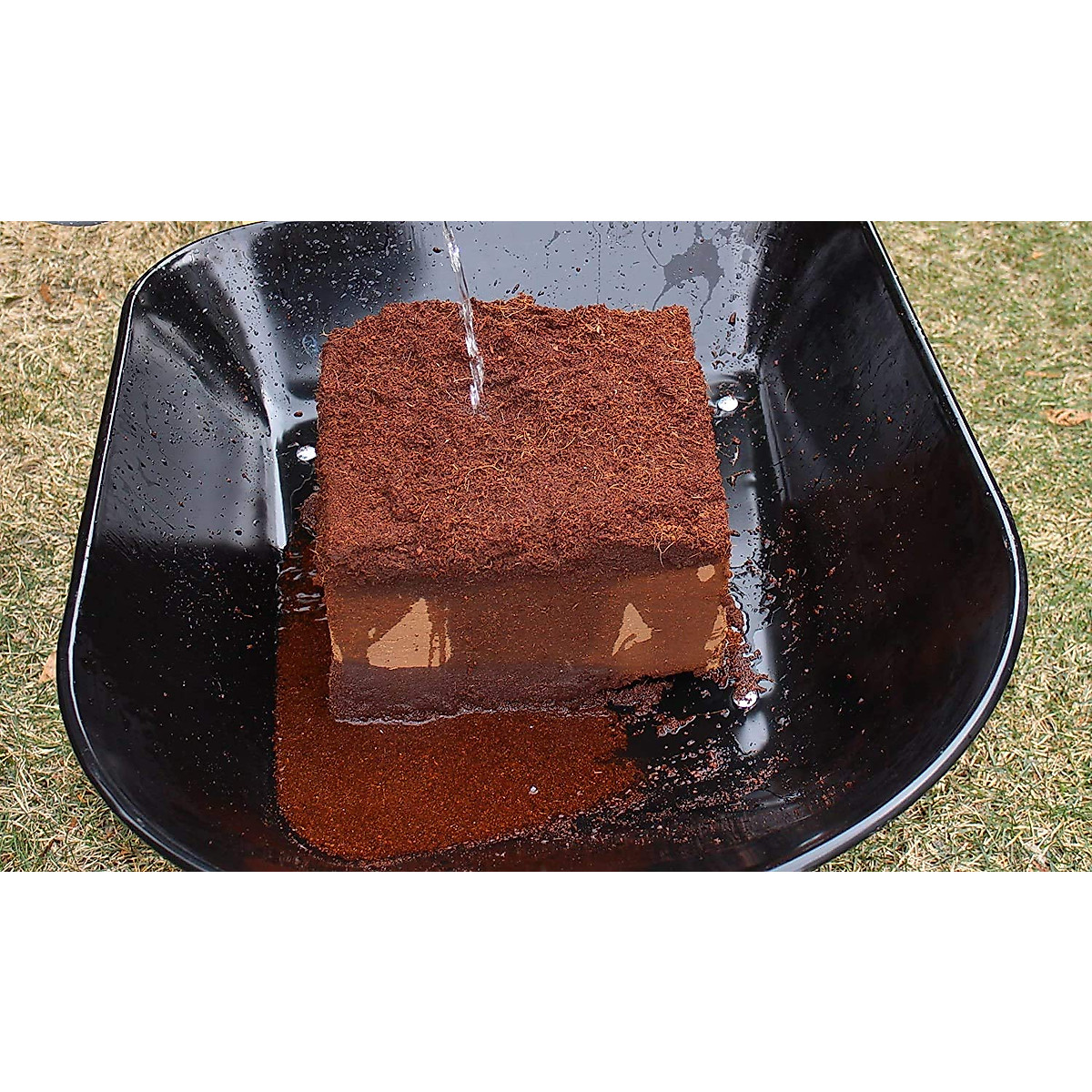 Kempf Compressed Coco Coir Pith Block, 10 Pound Block, Natural Potting Mix, Expands to 18 Gallons