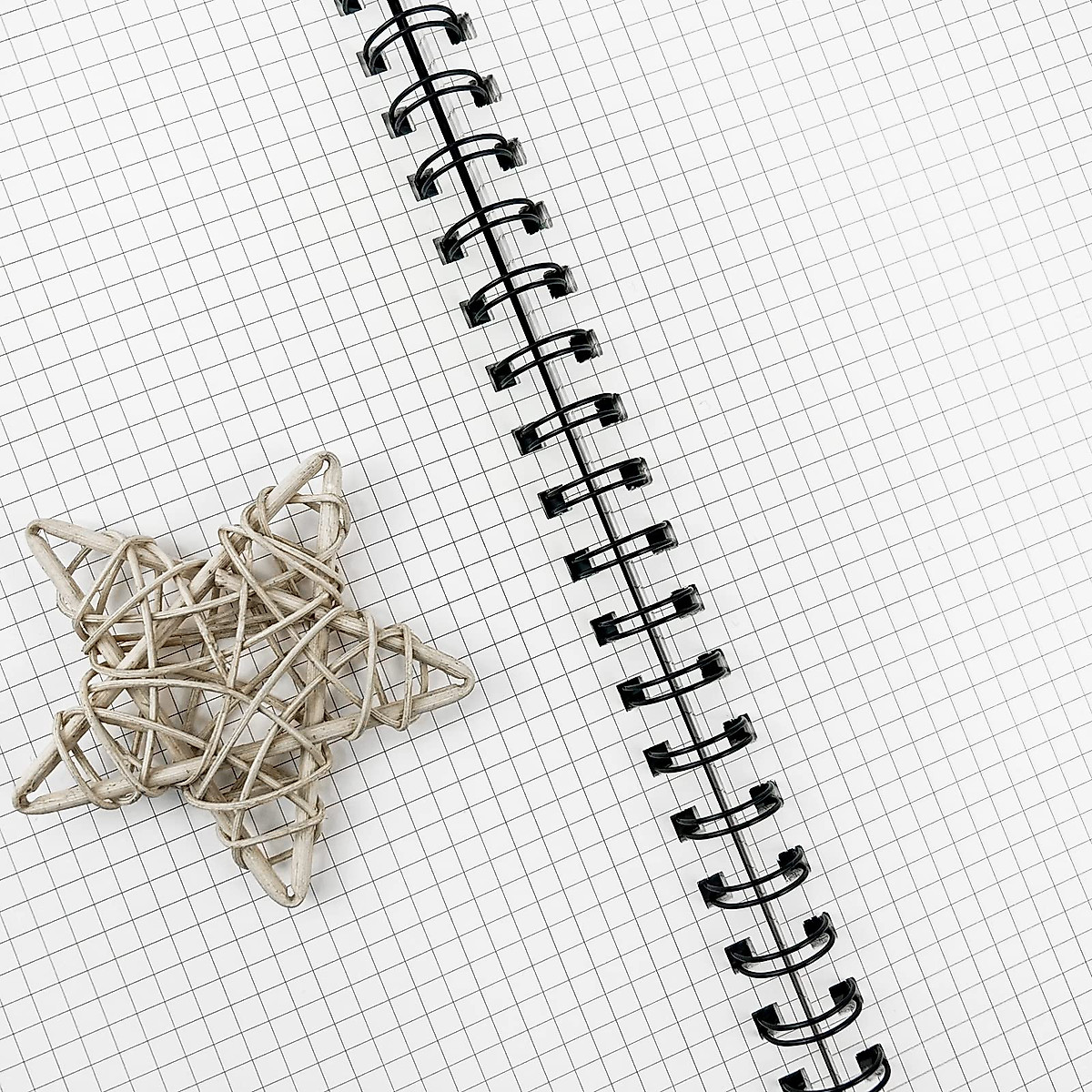 Rinrda Graph Paper Notebook Spiral Notebook 8.5" x 11"-4 Pack Grid Paper Notebook Graph notebook Engineering notebook 120 Pages 100 GSM Thick Graphing Paper Notebook Hardcover Journal for School,