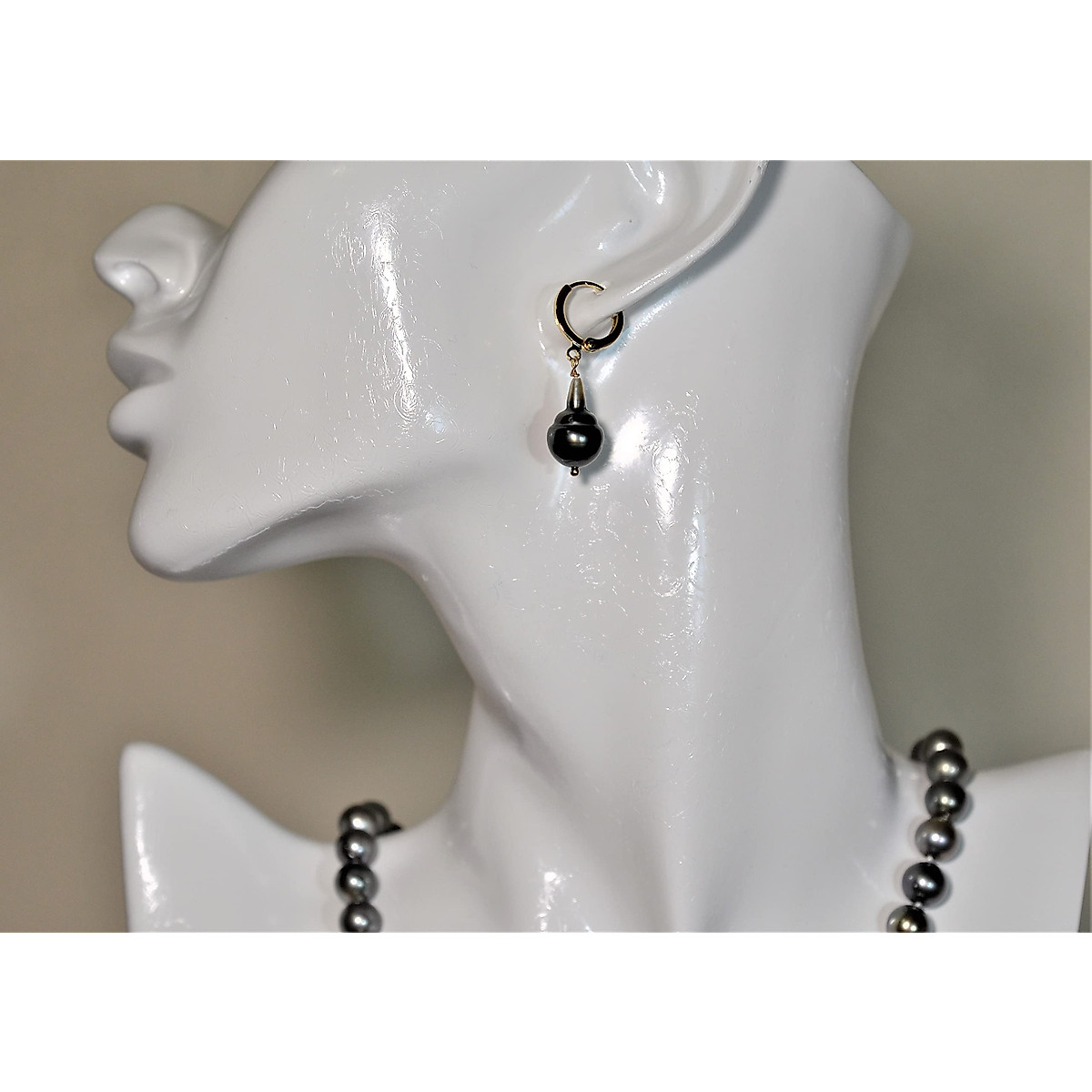 14K Gold Filled Genuine Tahitian Black Pearl Hoop Earrings for Women