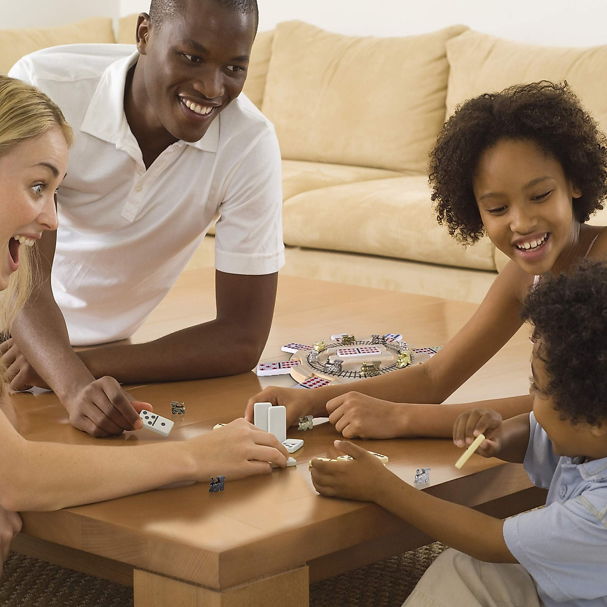 RNK Gaming Wooden Mexican Train Hub with 8 Metal Trains and Score Pad
