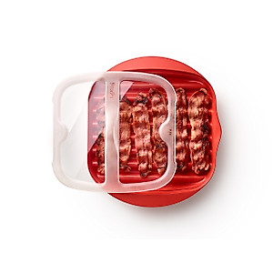 Lekue Microwave Bacon Maker/Cooker with Lid, Red, 11.02" L x 9.8" W x 2.3" H
