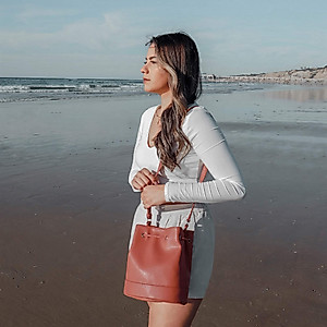 Pixie Mood Inc Amber 11 x 9 Vegan Leather Bucket Bag, Black