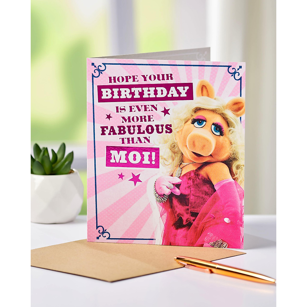UK Greetings Disney The Muppets Birthday Card For Her/Female/Friend With Envelope - Miss Piggy Design
