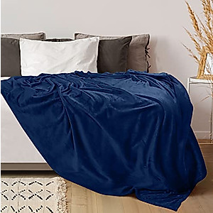 Utopia Bedding Fleece Blanket King Size Navy 300GSM Luxury Bed Blanket Anti-Static Fuzzy Soft Blanket Microfiber (90x102 Inches)