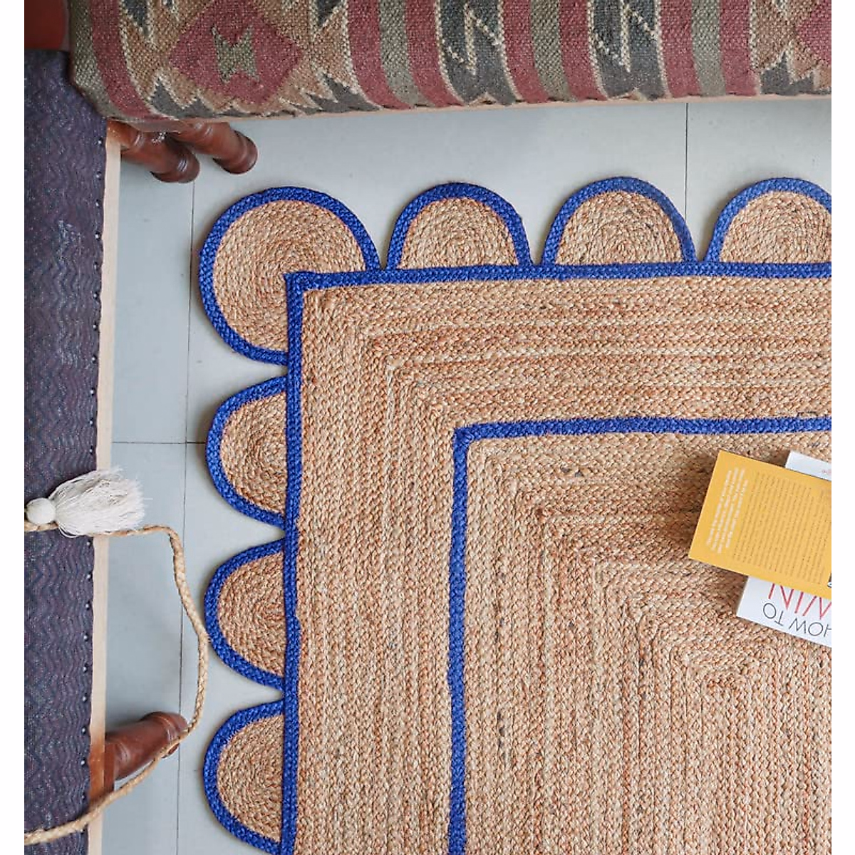 Chouhan Rugs Area Rug Natural Jute Hand Braided Rug Light Blue Scalloped Runner
