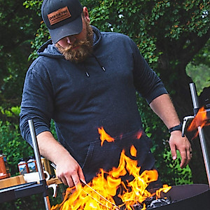 Spiceology & Derek Wolf - Maple Bourbon Seasoning - Sweet & Smoky Barbeque Rubs, Seasonings and Spice Blends - Use On: Ribs, Pork Shoulder, Beef, Bacon, Chicken Wings, Popcorn, Scallops or Duck Breast - 22 oz