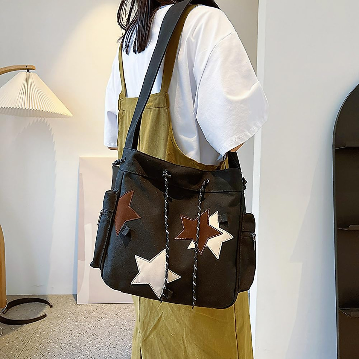 Cute Kawaii Messenger Bag Canvas Crossbody Bag Aesthetic Shoulder Bag for Women Men Flap Messenger Bag with Pockets