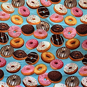 Dozen Donuts Anti-Pill No-Sew Throw Fleece Fabric Kit (72x60)