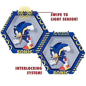 WOW! PODS Sonic The Hedgehog Collection - Sonic | Light-Up Bobble-Head Figure | Official Sega Merchandise, Toys and Gifts for Adults, Boys and Girls, Aged 5+, Blue