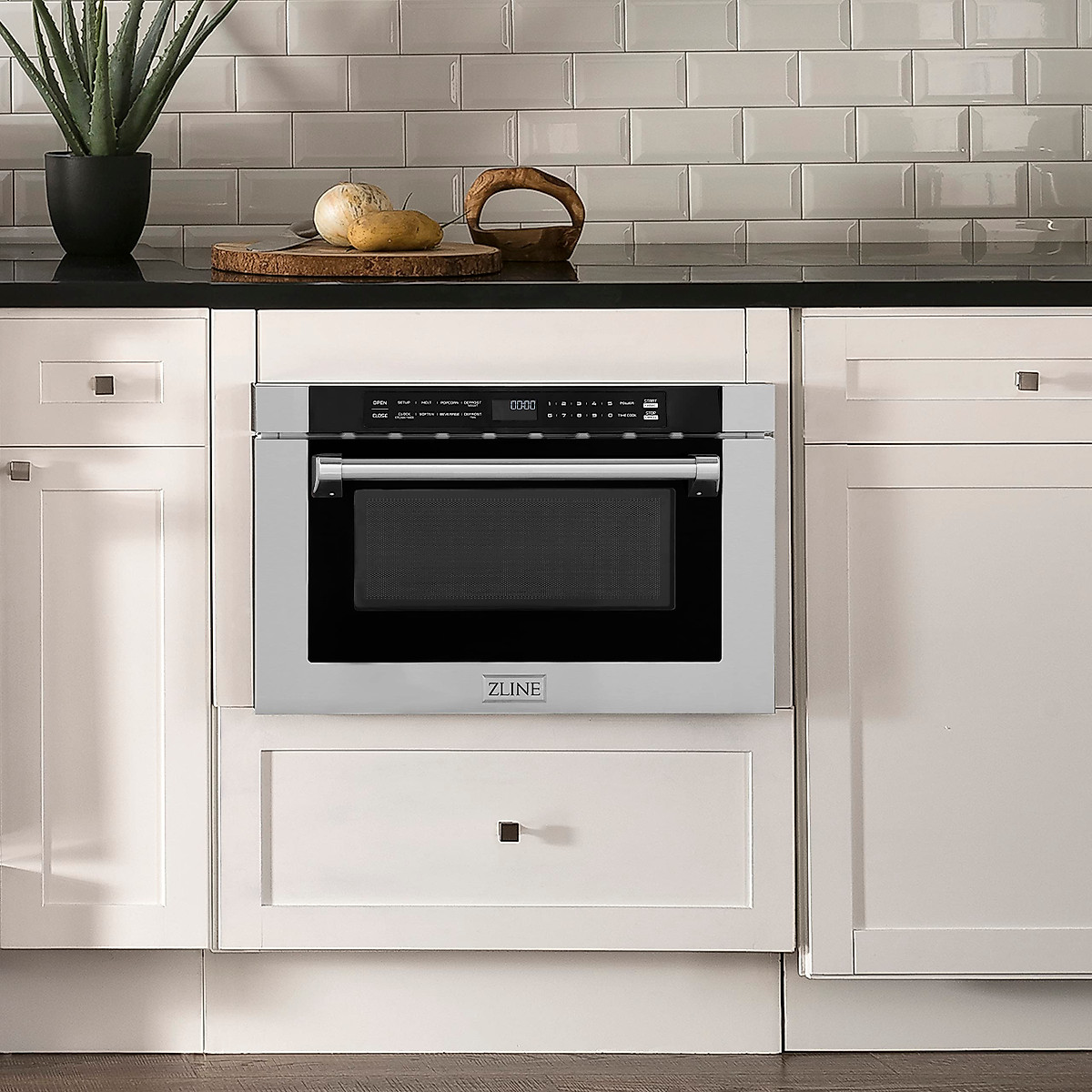 ZLINE 24" 1.2 cu. ft. Built-in Microwave Drawer with a Traditional Handle in Stainless Steel