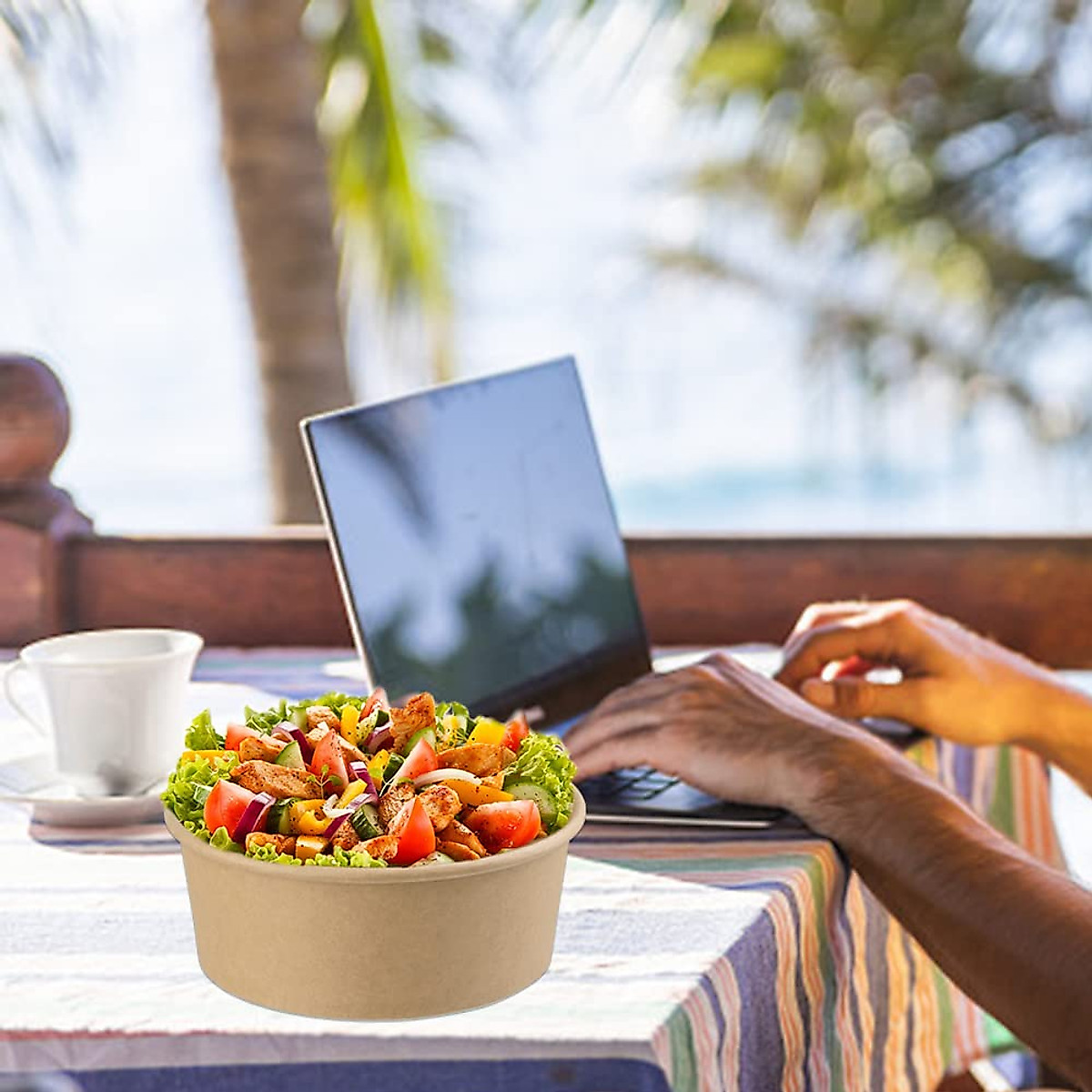 Huaiid Paper Bowl With Lids, 37 oz Kraft Paper Food Container, Paper Soup Bowls,Disposable Paper Salad Bowls For Chilled Pasta, Potato Salad, Fruit and More[1100 ML 50 Pack]