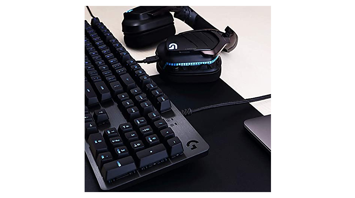 Logitech G513 Carbon RGB Mechanical Gaming Keyboard - Renewed