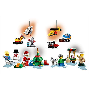 LEGO City Advent Calendar 60201, New 2018 Edition, Minifigures, Small Building Toys, Christmas Countdown Calendar for Kids (313 Pieces)