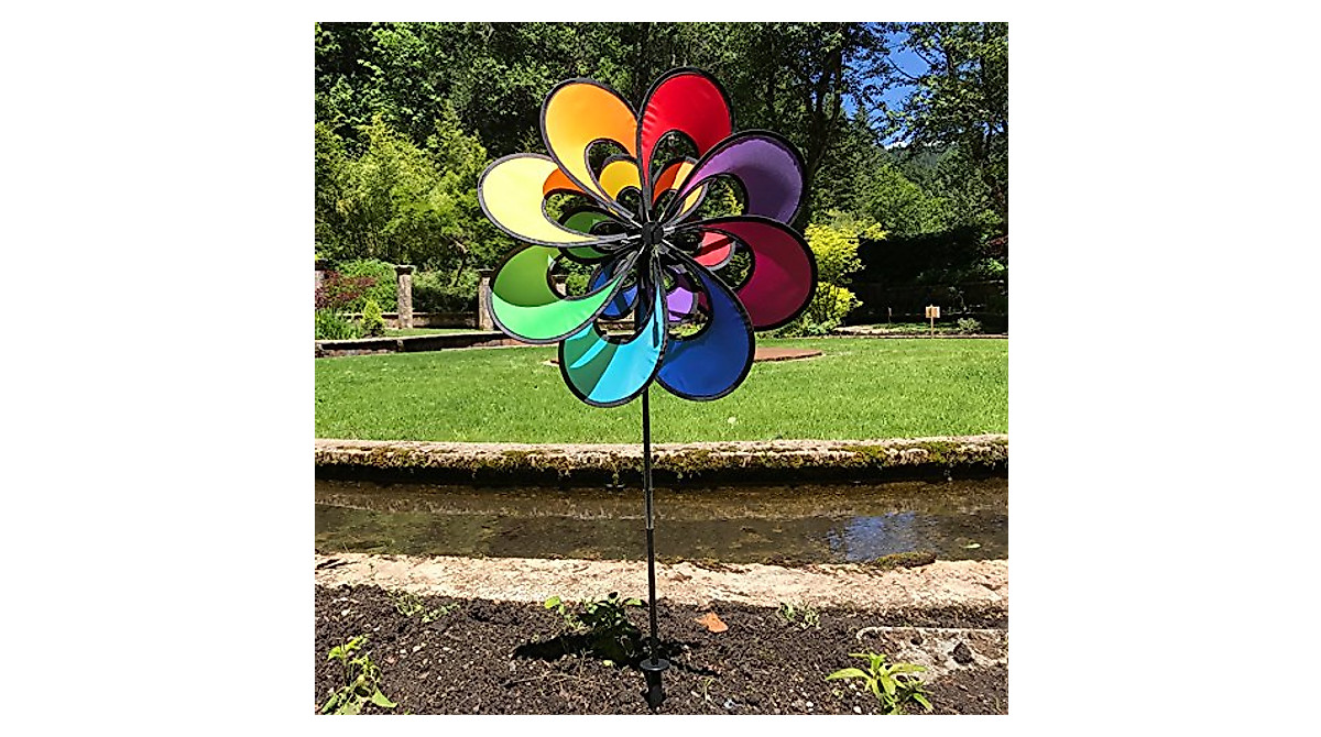 Vibrant Spectrum Double Windee Wheelz for Yard & Garden