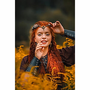 MOSTORY Brown Feather Witch Crown - Handmade Gothic Headpiece Elf Moon Cirlet with Crow Skull Dark Tiara for Women Witch Aesthetic Renaissance Halloween Cosplay Goth Wedding